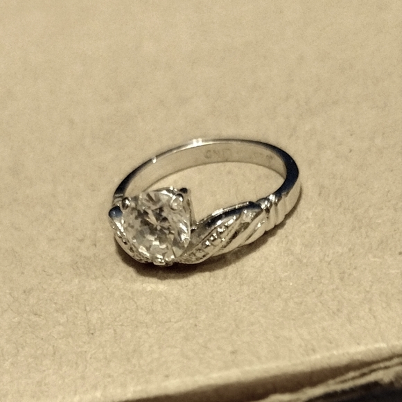 LIND | Jewelry | Lind Sterling Silver Solitaire Cz Engagement Ring ...